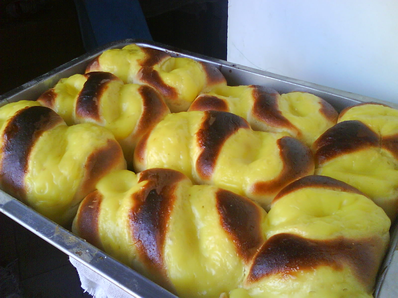 Pao doce com creme de confeiteiro - Coisas de Vó