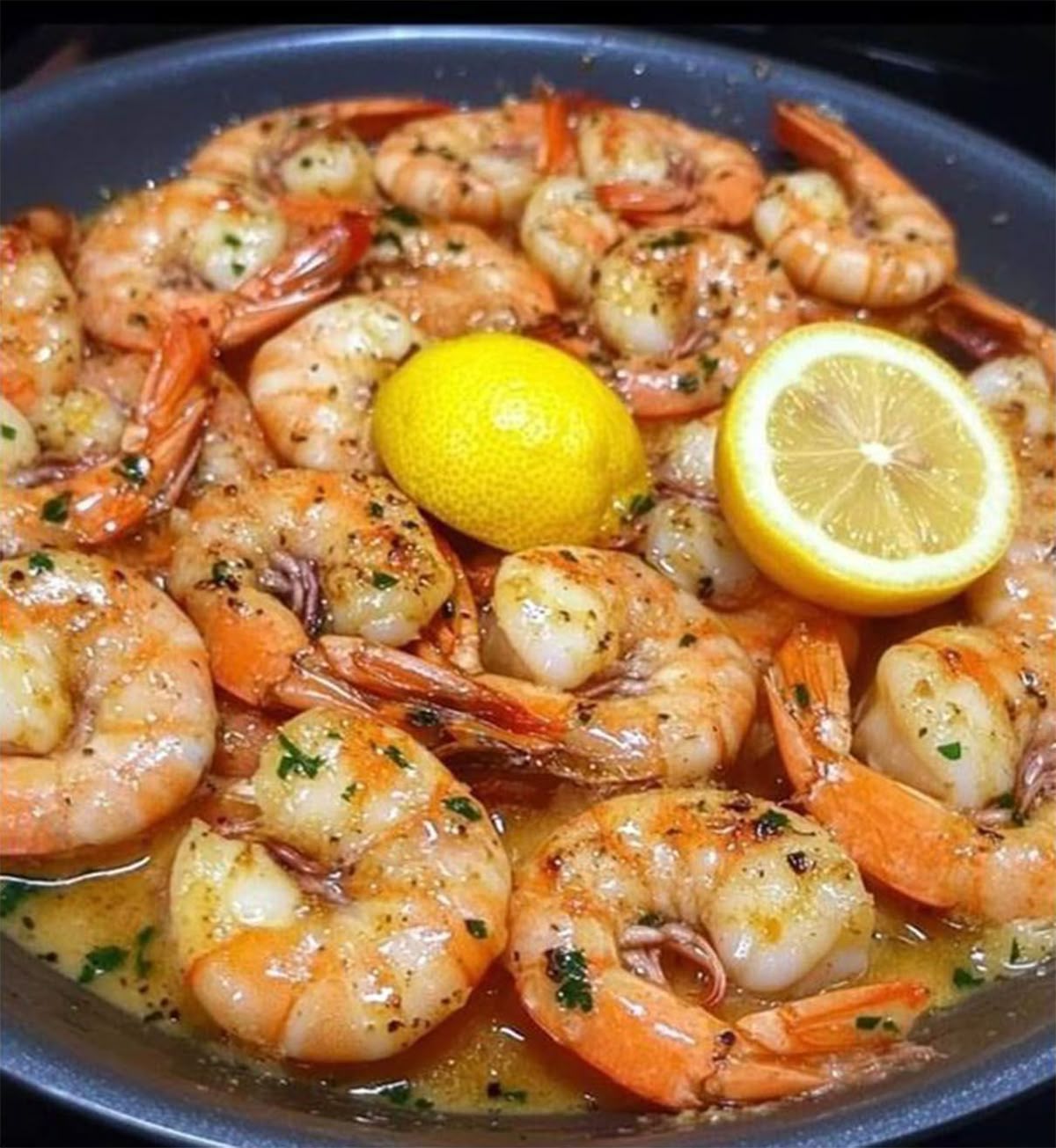 Camarão na Manteiga e limão - Coisas de Vó